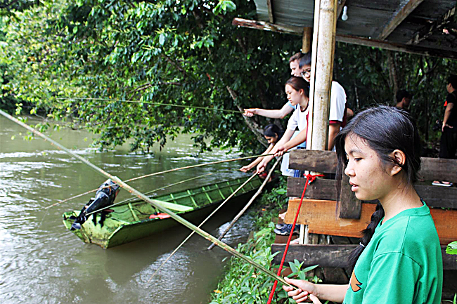 Getting to know more about the Iban Culture – BorneoGuide – Your tour ...